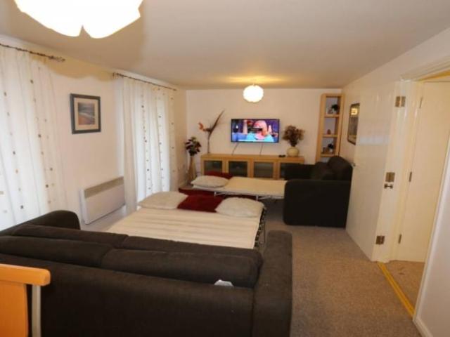 For Rent 2 Bedroom Apartment London London DS93975889