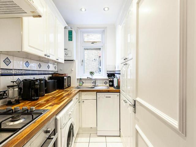 For Rent 2 Bedroom Apartment London London DS95086673