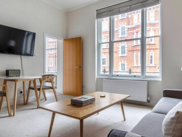 For Rent 2 Bedroom Apartment London London DS95626046