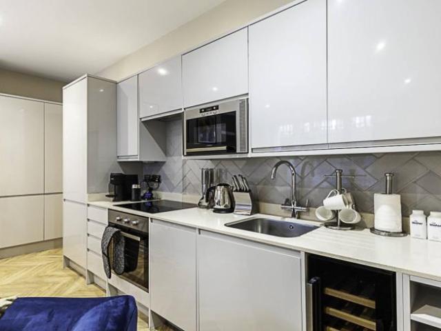For Rent 2 Bedroom Apartment London London DS96038265