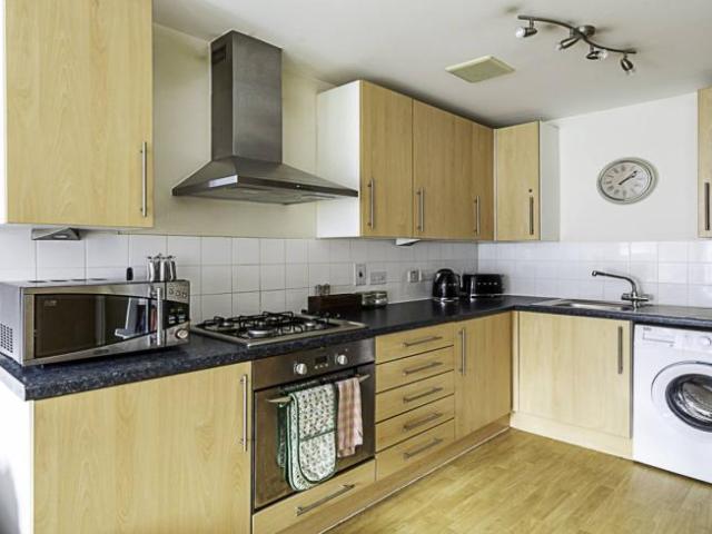 For Rent 2 Bedroom Apartment London London DS96617057