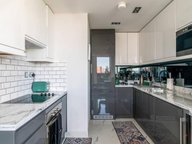 For Rent 2 Bedroom Apartment London London DS96719339