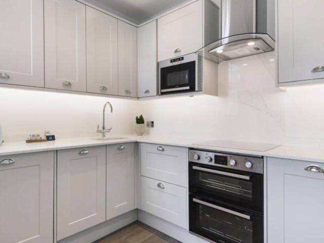 For Rent 2 Bedroom Apartment London London DS97236482