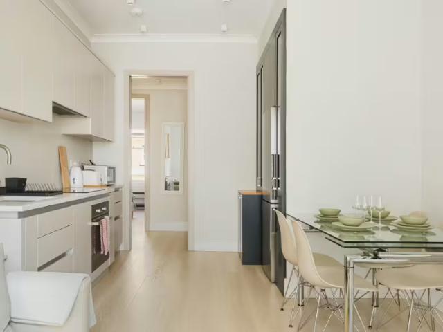 For Rent 2 Bedroom Apartment London London DS98228405