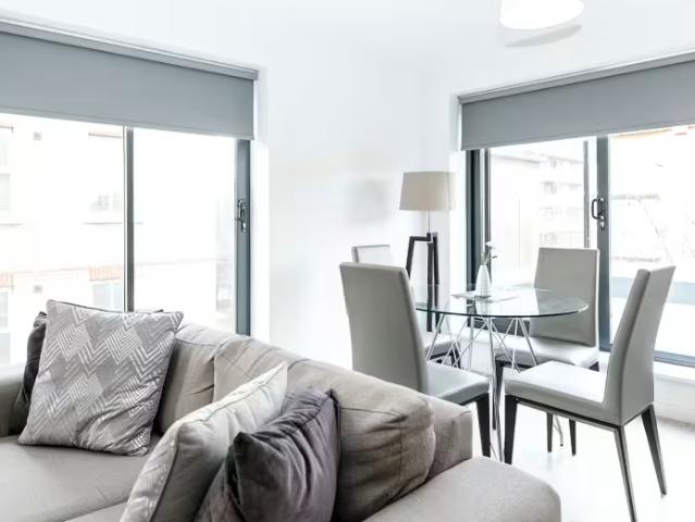 For Rent 2 Bedroom Apartment London London DS98496013