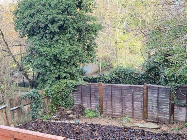 For Rent 2 Bedroom Apartment London London DS98960812