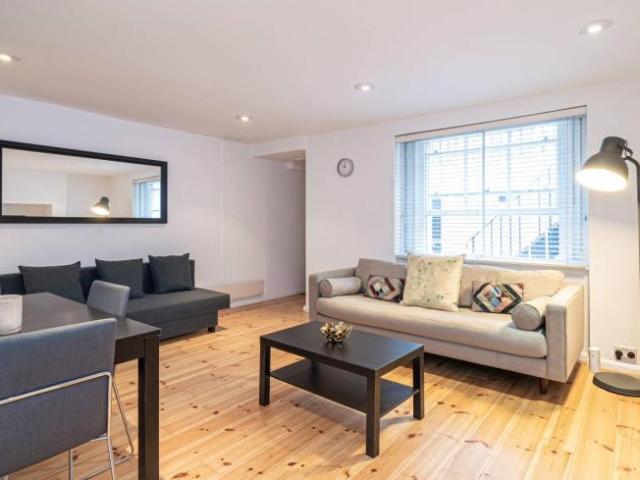 For Rent 2 Bedroom Apartment London London DS99048837