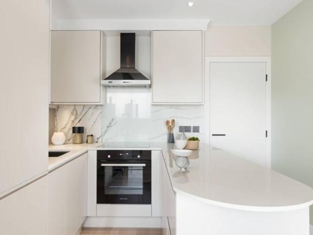 For Rent 2 Bedroom Apartment London London DS99189892