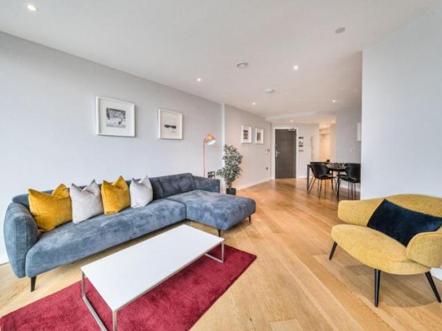 For Rent 2 Bedroom Apartment London London DS99385603