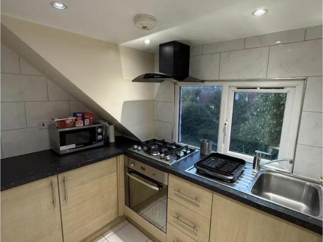 For Rent 2 Bedroom Apartment London London DS99387074