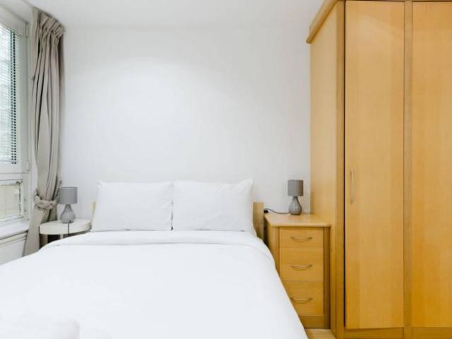 For Rent 2 Bedroom Apartment London London DS99799344