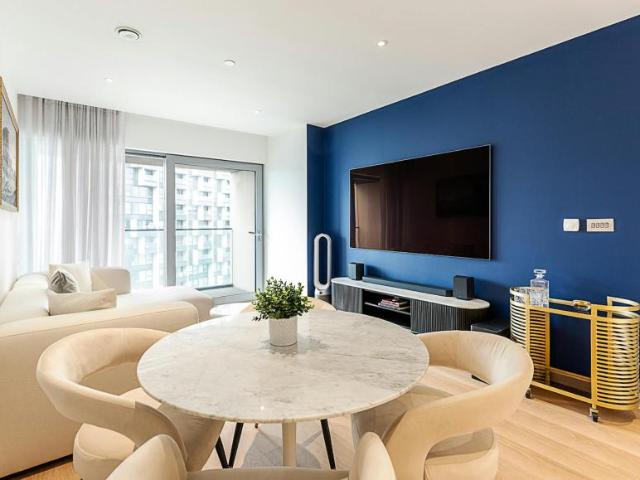 For Rent 2 Bedroom Apartment London London DS101482660