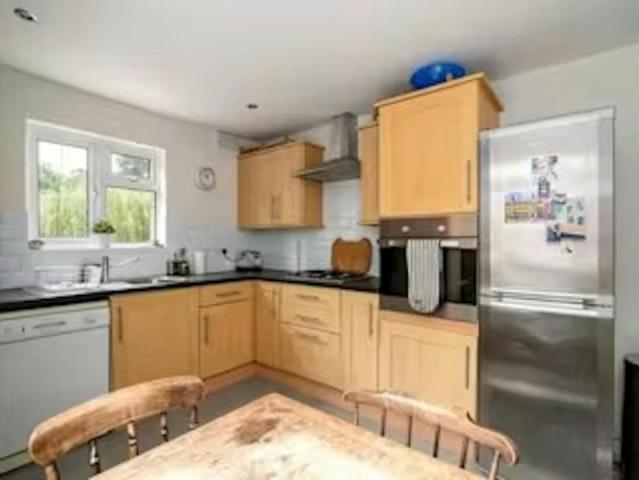 For Rent 2 Bedroom Apartment London London DS101587720
