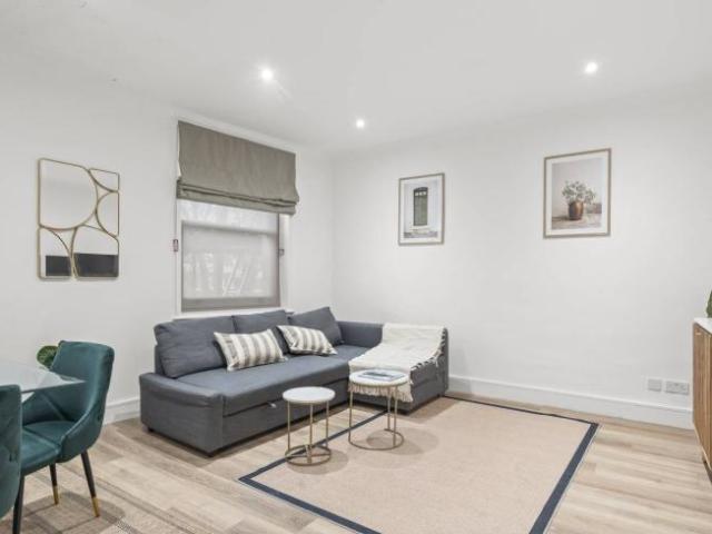 For Rent 2 Bedroom Apartment London London DS101671612