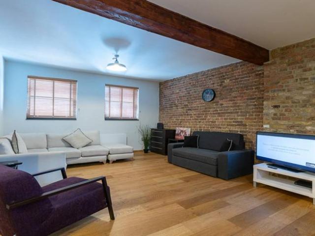For Rent 2 Bedroom Apartment London London DS101671029
