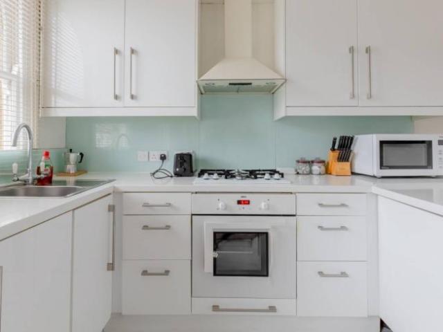 For Rent 2 Bedroom Apartment London London DS101765350