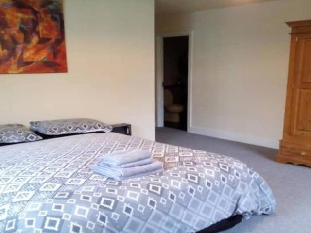For Rent 2 Bedroom Apartment London London DS101772217