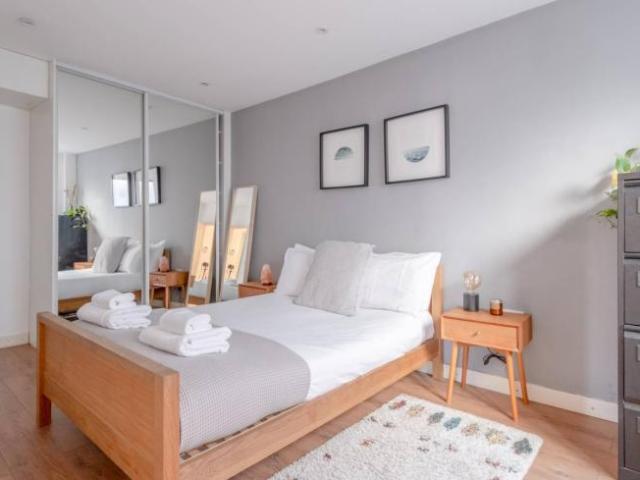 For Rent 2 Bedroom Apartment London London DS101788782