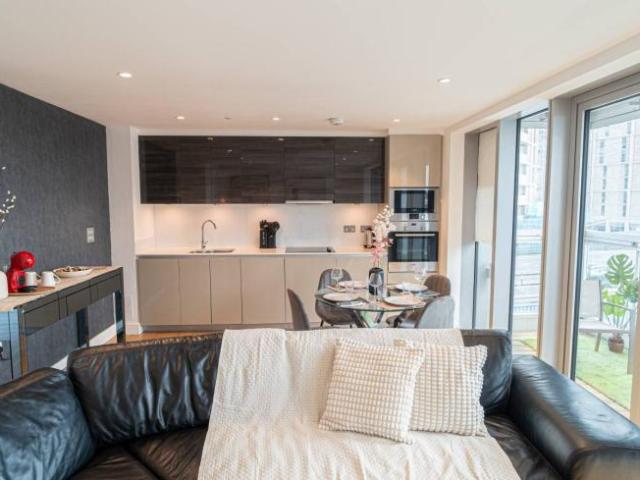 For Rent 2 Bedroom Apartment London London DS101814959