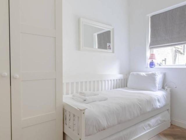 For Rent 2 Bedroom Apartment London London DS101815331