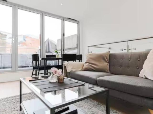 For Rent 2 Bedroom Apartment London London DS101816274