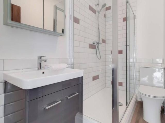 For Rent 2 Bedroom Apartment London London DS101820232