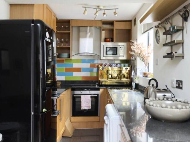 For Rent 2 Bedroom Apartment London London DS101821741