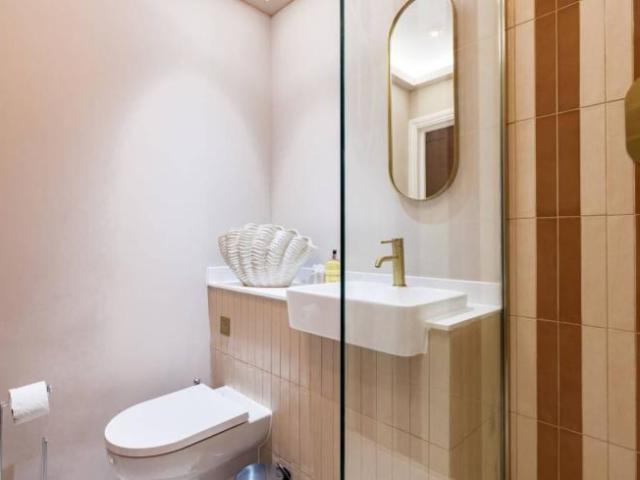 For Rent 2 Bedroom Apartment London London DS101821362