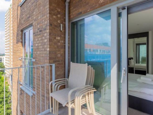 For Rent 2 Bedroom Apartment London London DS101821376