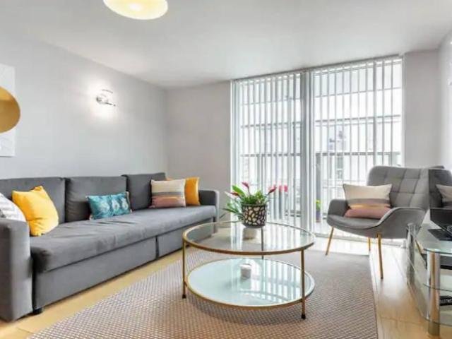 For Rent 2 Bedroom Apartment London London DS101824205