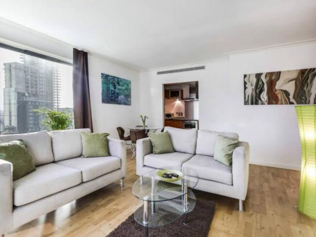 For Rent 2 Bedroom Apartment London London DS101836547