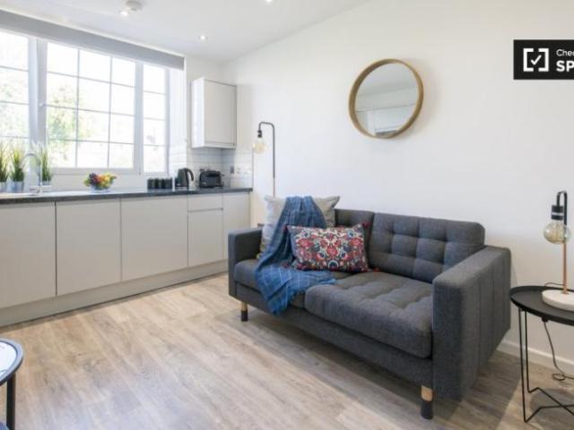 For Rent 2 Bedroom Apartment London London DS101836160