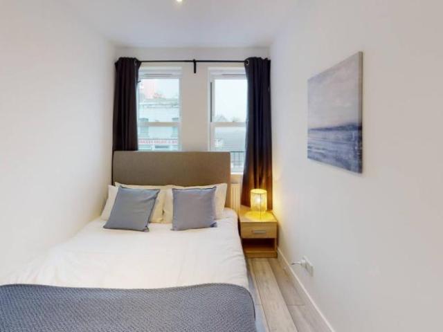 For Rent 2 Bedroom Apartment London London DS101837813