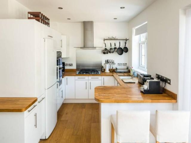 For Rent 2 Bedroom Apartment London London DS101839735