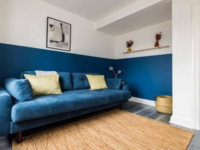 For Rent 2 Bedroom Apartment London London DS101842955