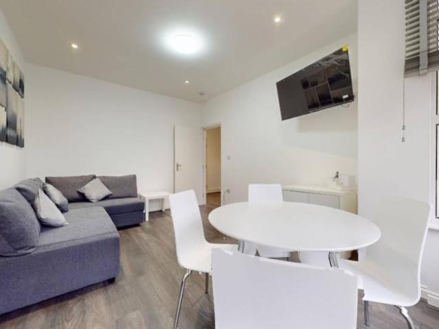 For Rent 2 Bedroom Apartment London London DS101844600