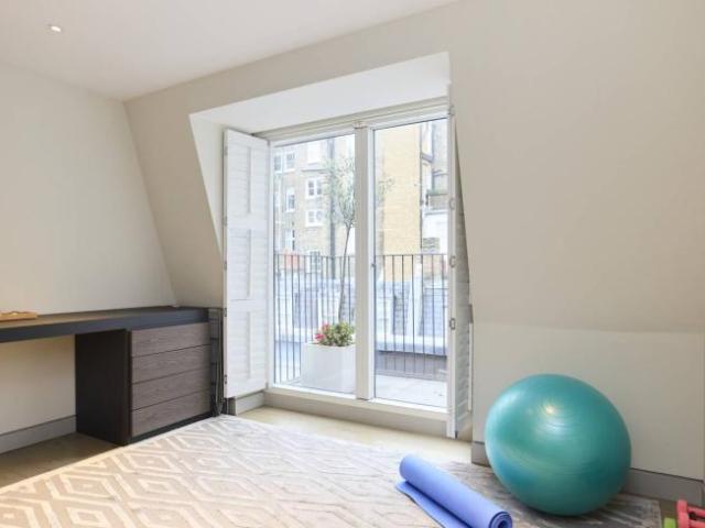 For Rent 2 Bedroom Apartment London London DS101846464