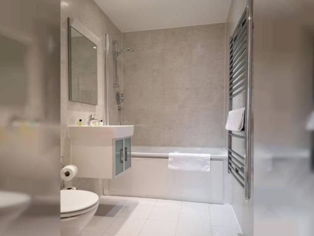 For Rent 2 Bedroom Apartment London London DS101846274