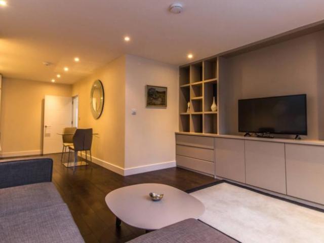 For Rent 2 Bedroom Apartment London London DS101847444