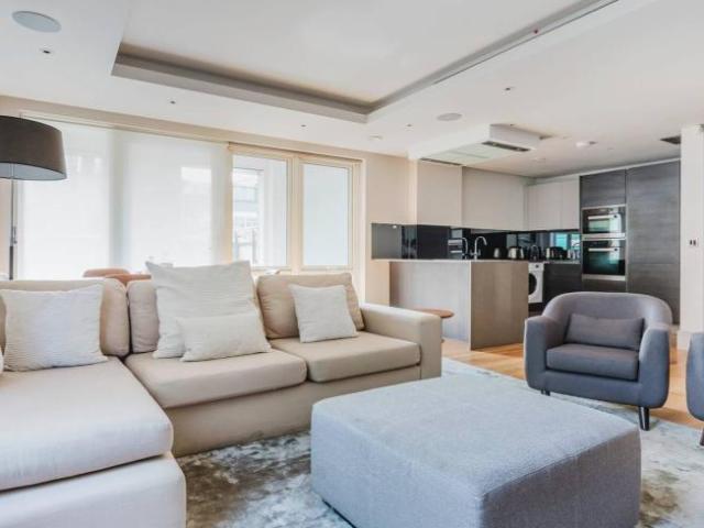 For Rent 2 Bedroom Apartment London London DS101848256