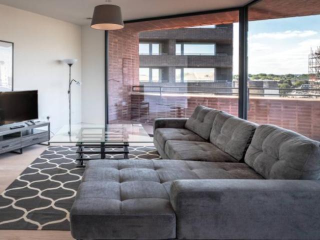 For Rent 2 Bedroom Apartment London London DS101850699