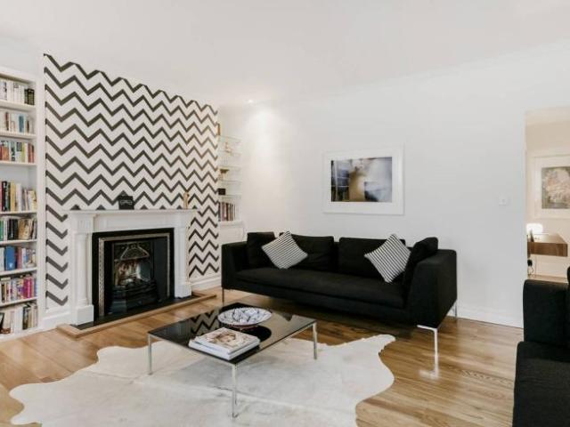 For Rent 2 Bedroom Apartment London London DS101852197