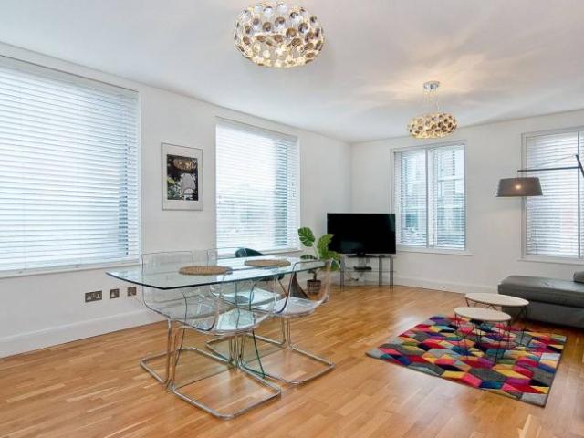 For Rent 2 Bedroom Apartment London London DS101853977
