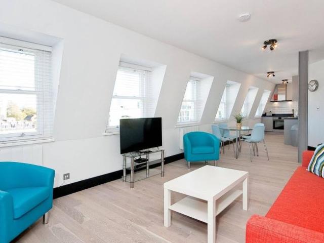 For Rent 2 Bedroom Apartment London London DS101853989