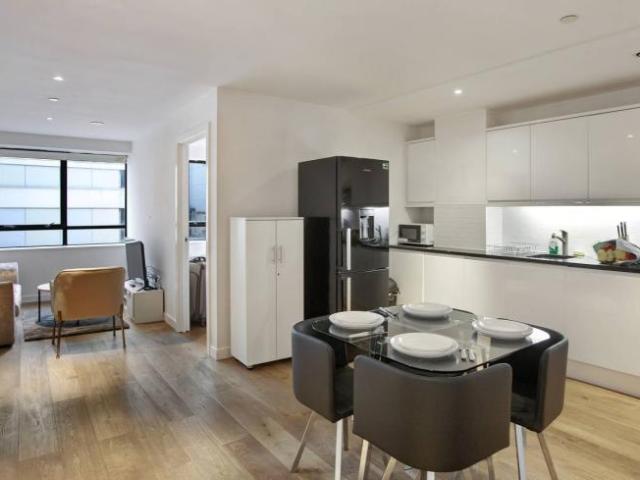 For Rent 2 Bedroom Apartment London London DS101854027