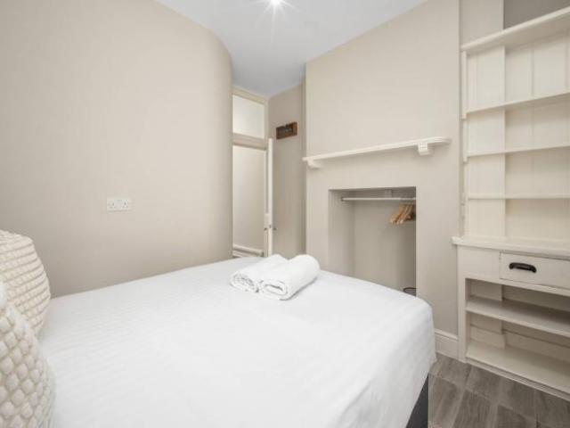 For Rent 2 Bedroom Apartment London London DS101191255
