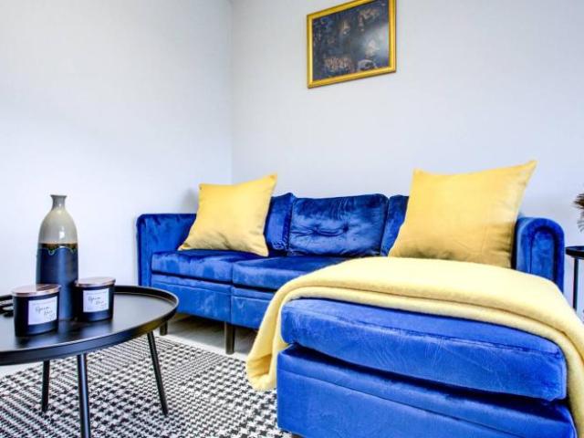 For Rent 2 Bedroom Apartment London London DS101372384