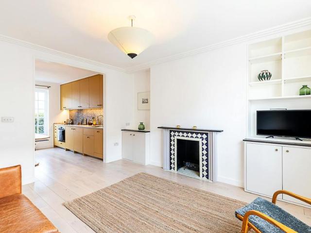 For Rent 2 Bedroom Apartment London London DS102436329