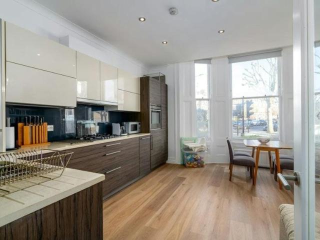 For Rent 2 Bedroom Apartment London London DS102589199