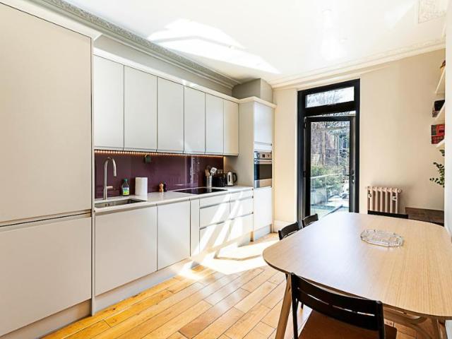 For Rent 2 Bedroom Apartment London London DS102953362